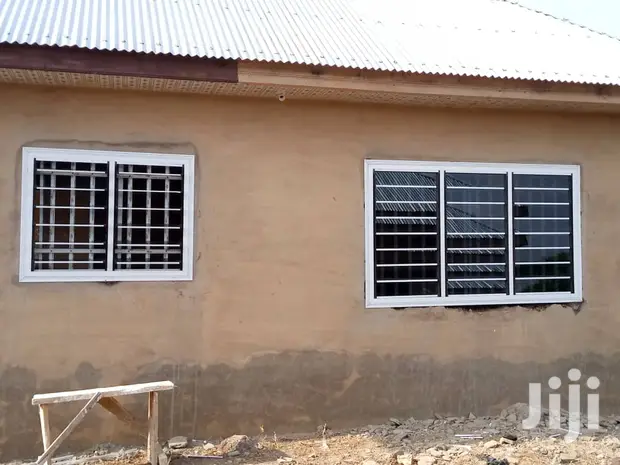 Louvre Windows Ghana Factory Price Adjustable Ghana Louvers Window