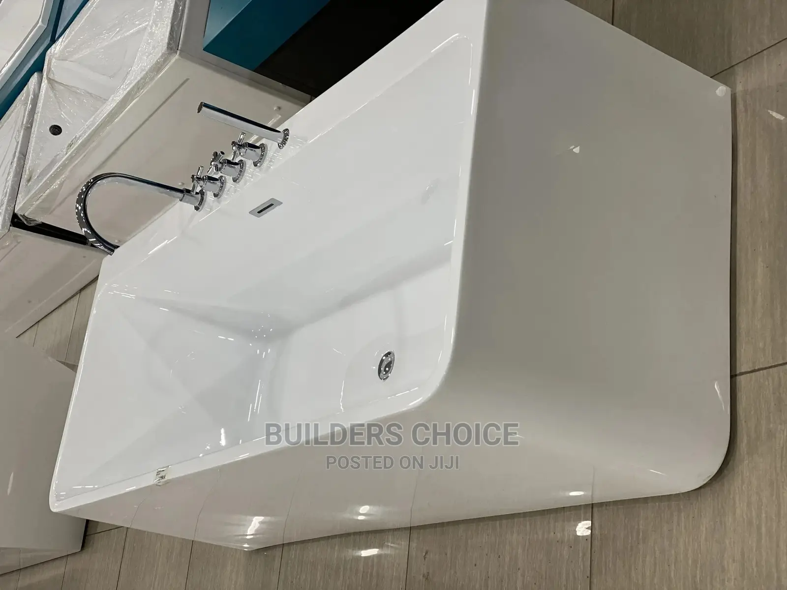 Free Standing Bath (Fiber ) in Accra Metropolitan - Plumbing & Water ...