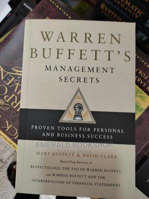 Warren Buffett Management Secret in Lapaz - Books & Games, Emerald ...