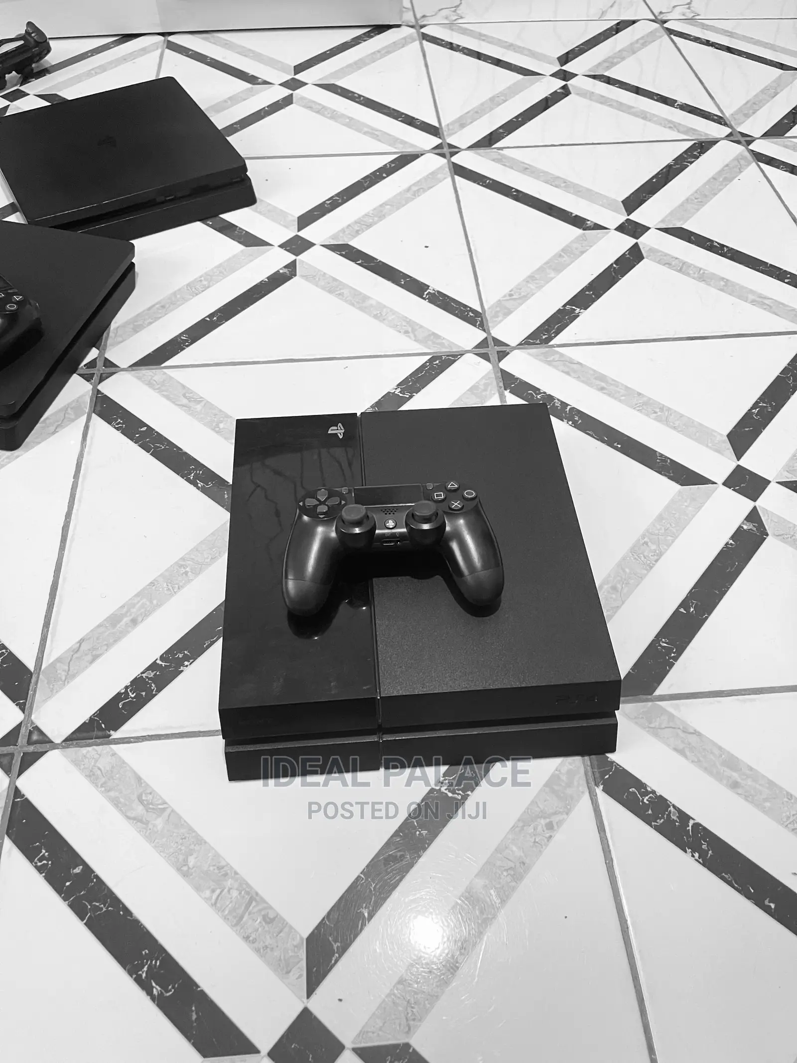 UK Used PS4 Standard in Achimota - Video Game Consoles, Ideal Palace ...