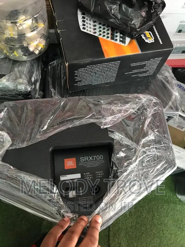 JBL SRX712M 12" Passive Two-Way Professional Speakers in Accra ...