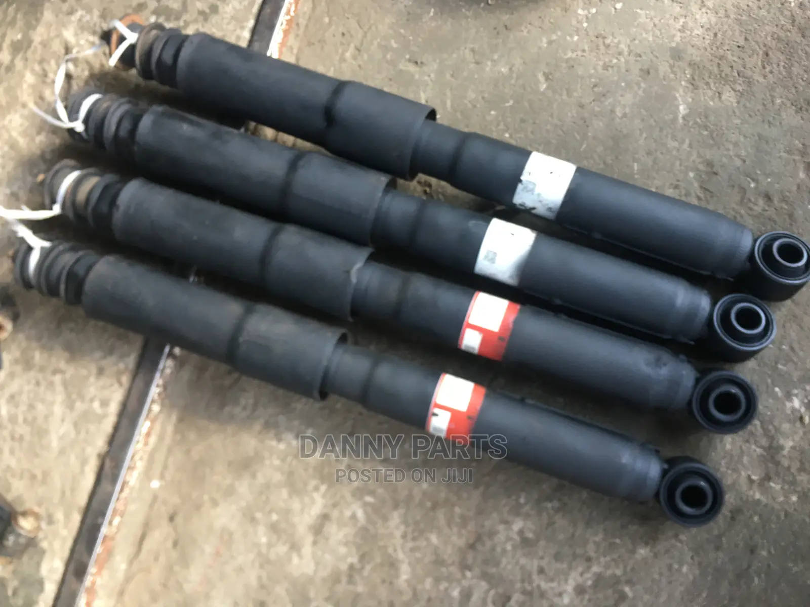 Toyota Land Cruiser V8 Back Shock Absorbers in Abossey Okai - Vehicle ...