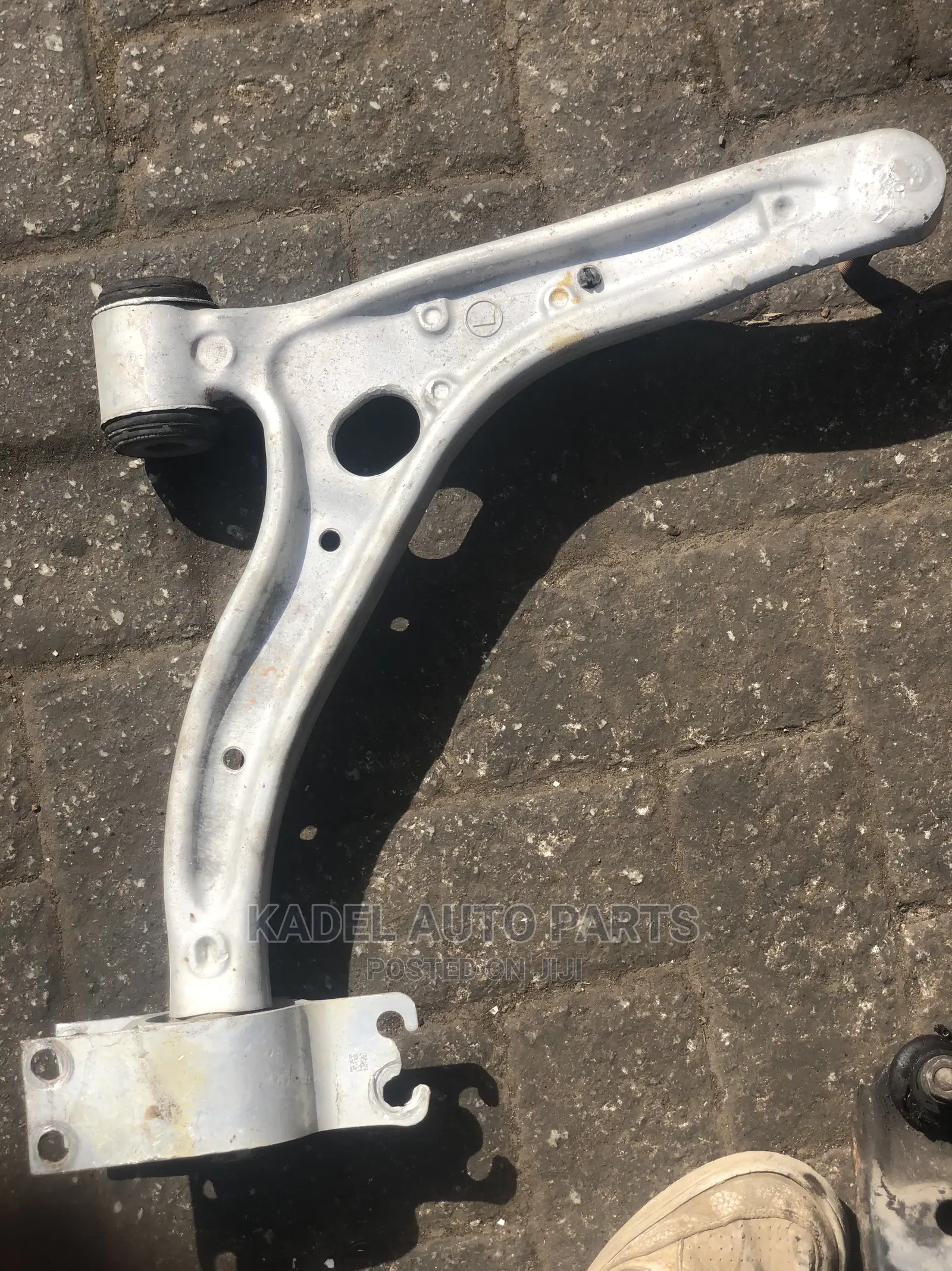 Mercedes-Benz A200. A250 W176. B200 W246. Cla200 Lower Arm in Abossey ...