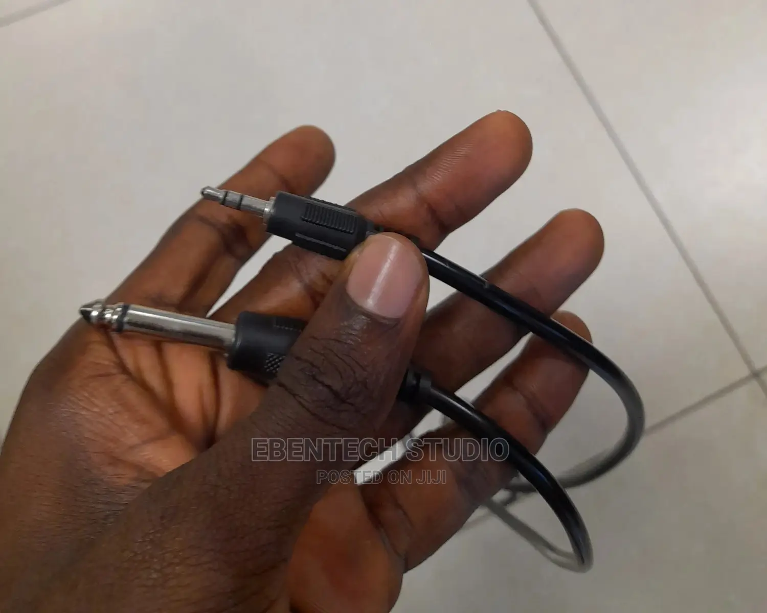 3.5mm Mini Jack to 1/4 Inch Jack Audio Cable in Accra New Town ...