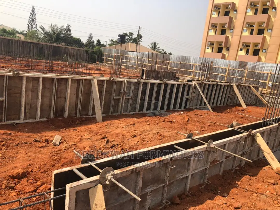 /Decking/Concret/Wood/Ground Formwork/Columns/Retaining Wall in Airport ...