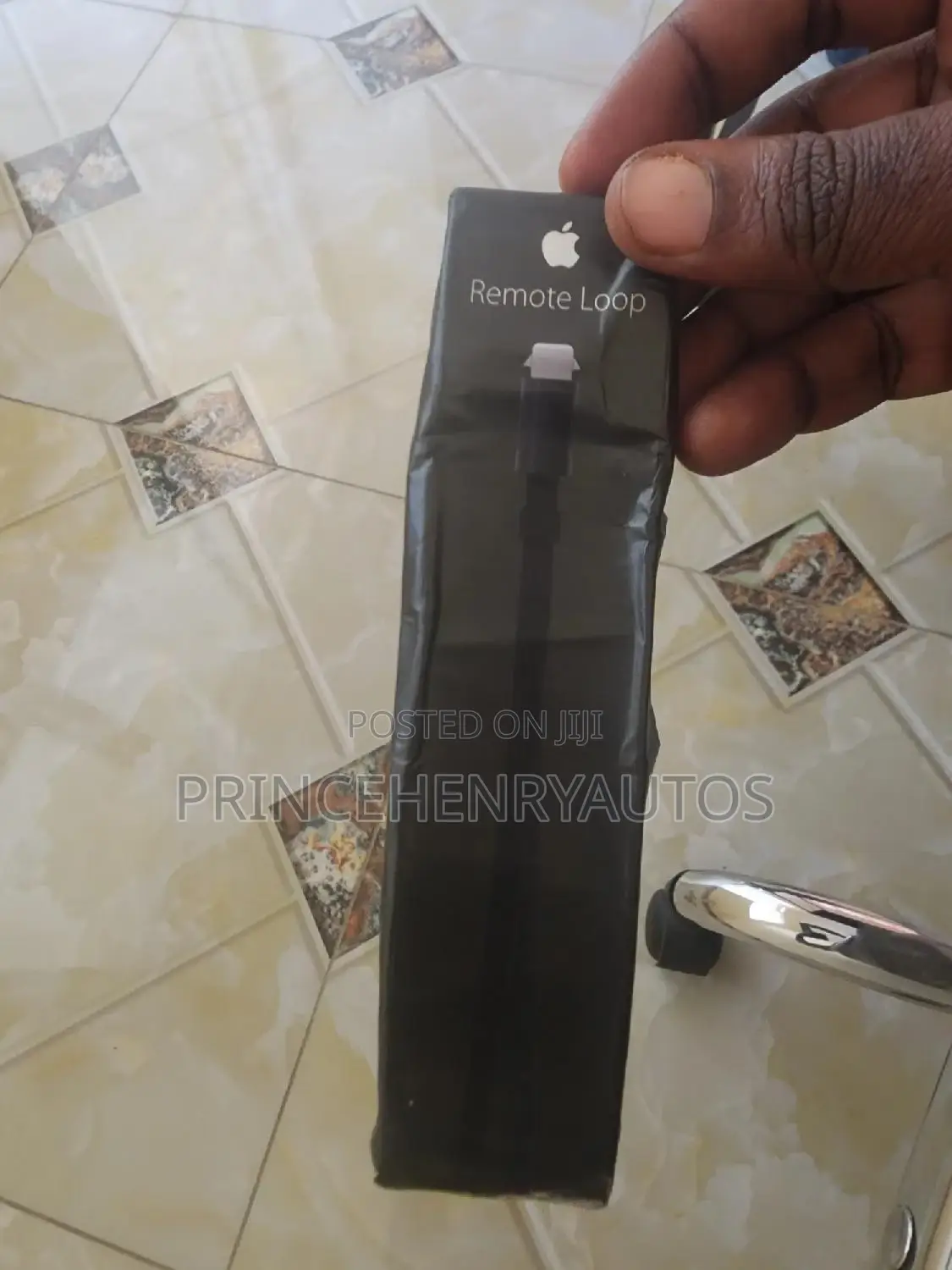 Apple Remote Loop for Siri Remote for Apple Tv Mlfq2am/A in ...