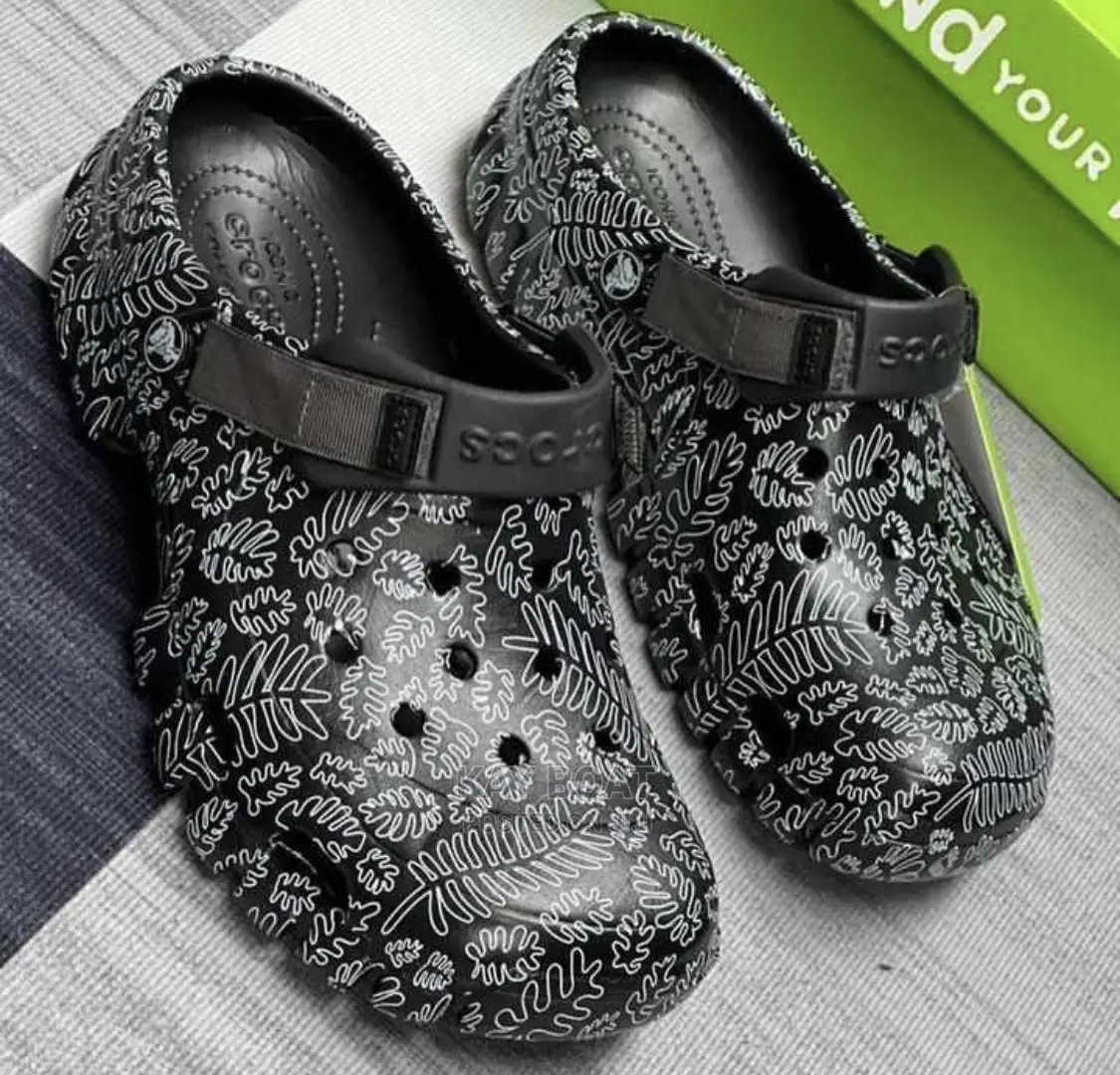 Vintage Crocs Available in Accra Metropolitan - Shoes, Kay Boat | Jiji ...