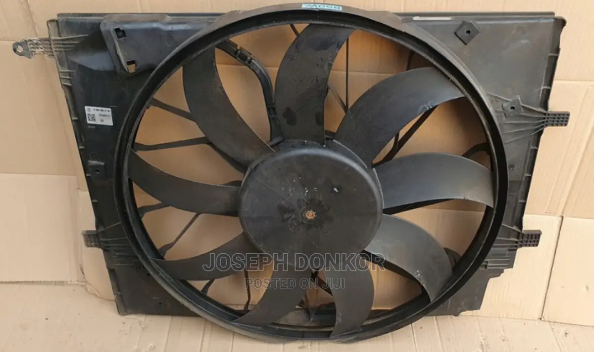 W205 C300 2015,2016,2017,2018,2019,2020 Radiator Fan in Abossey Okai ...