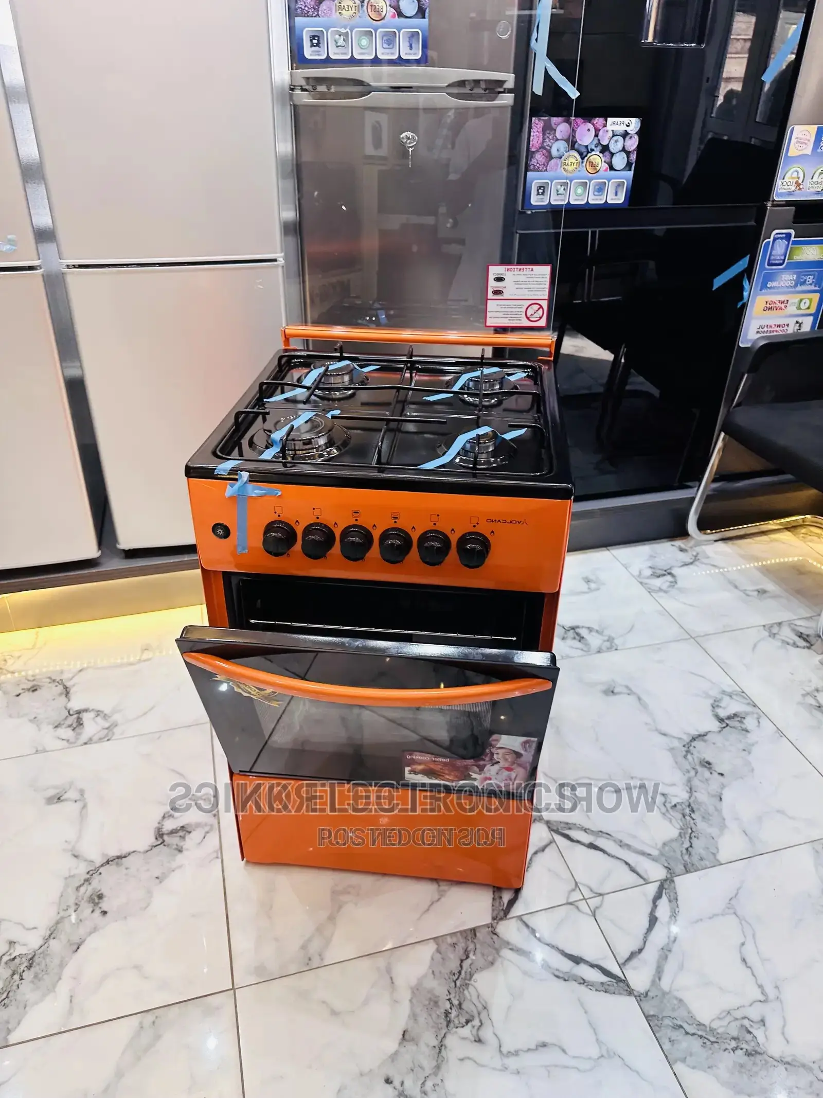 Gas Cooker With Grill and Oven - Orange Looking in Accra Metropolitan ...