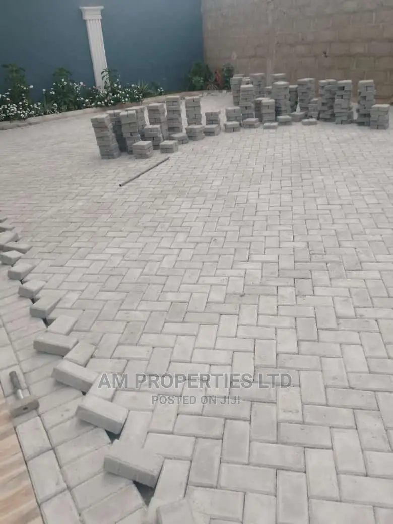 Pavement Blocks, Slabs and Kerbs in Spintex - Building Materials ...