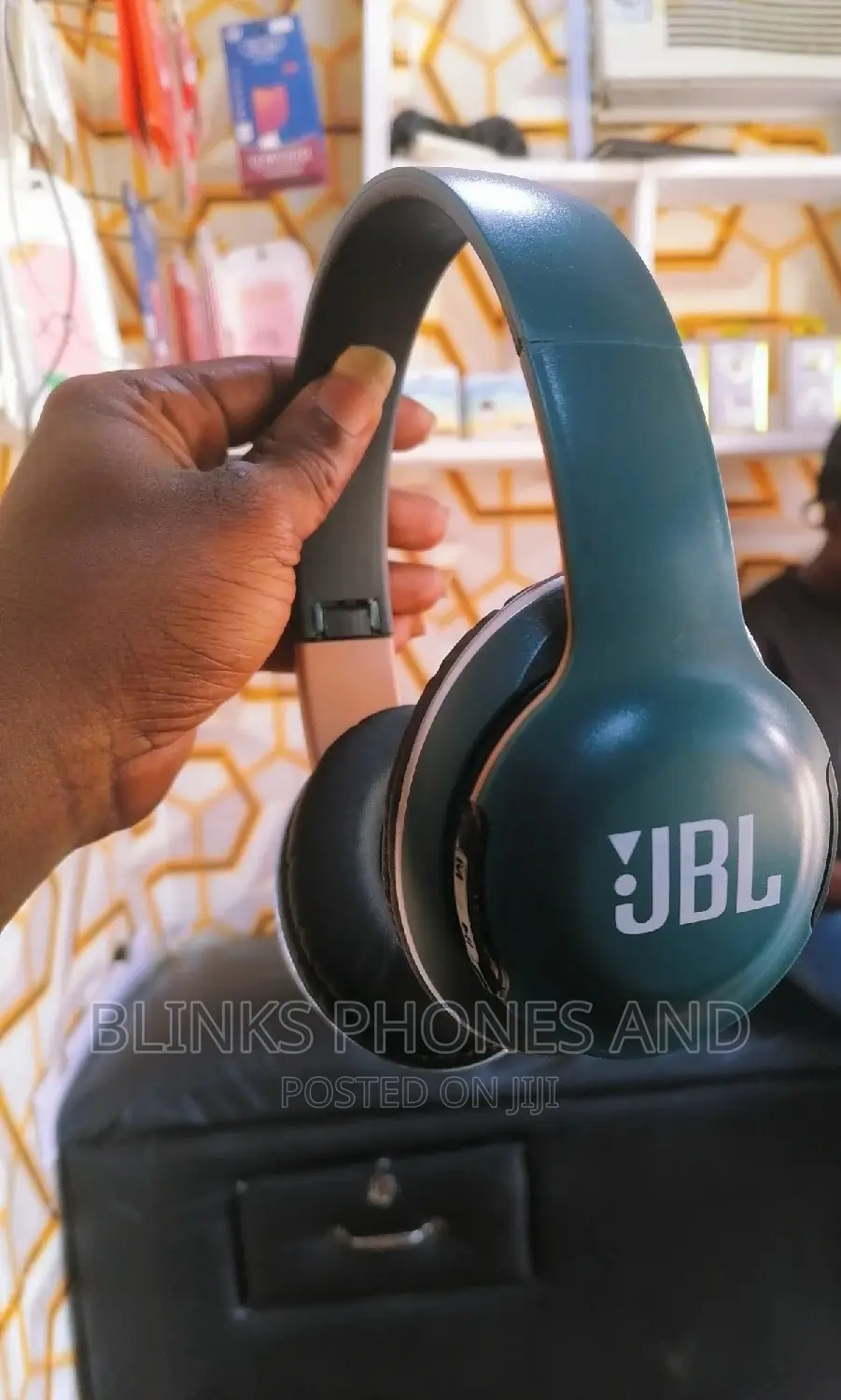 JBL Headsets in Accra Metropolitan - Headphones, Stephen Blinks | Jiji ...