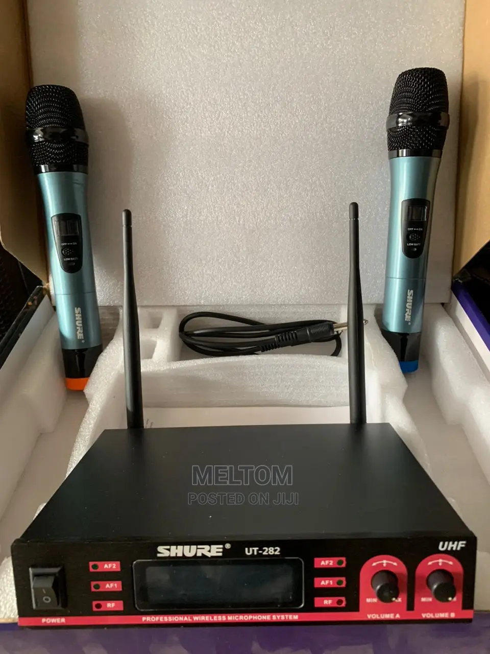 Shure 2IN1 UT-282 Cordless Microphone in Accra Metropolitan - Audio ...