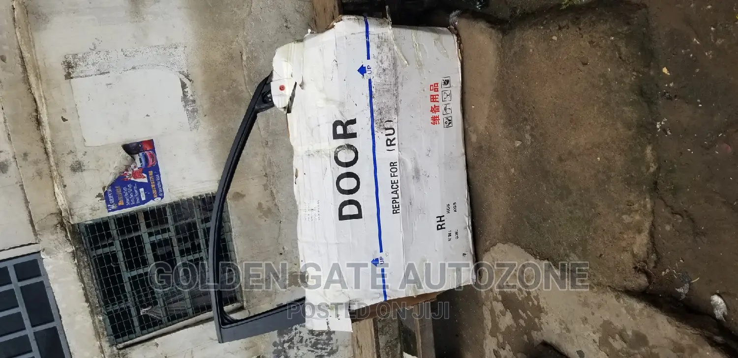 Honda HRV Door 2015 to 2020 Front Right in Abossey Okai - Vehicle Parts ...