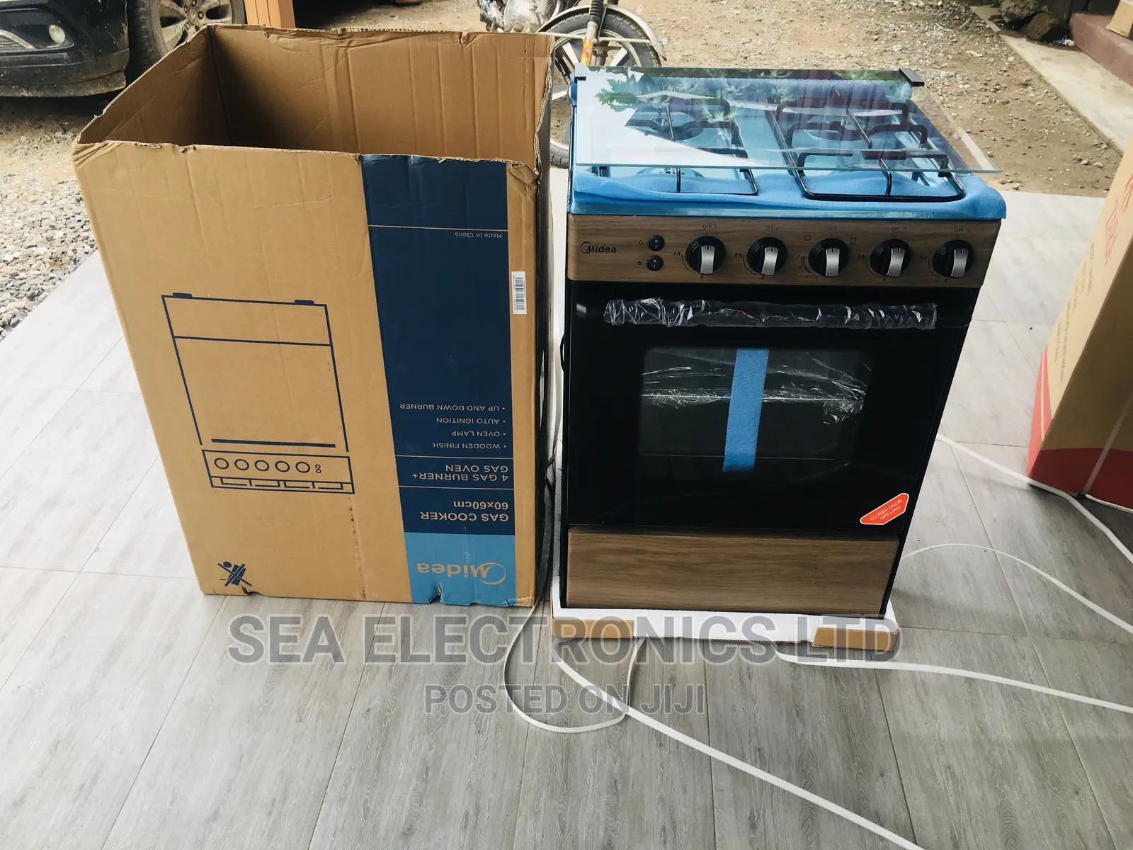 Super Midea 4 Burner Gas Cooker With Grill in Adabraka - Kitchen ...