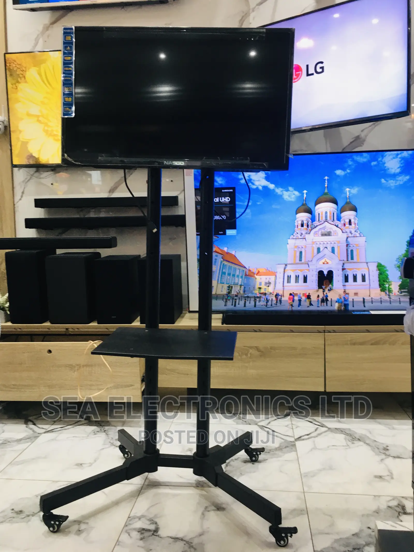 Outdoor Living Room Tv Stand in Accra Metropolitan - Furniture, Eric ...