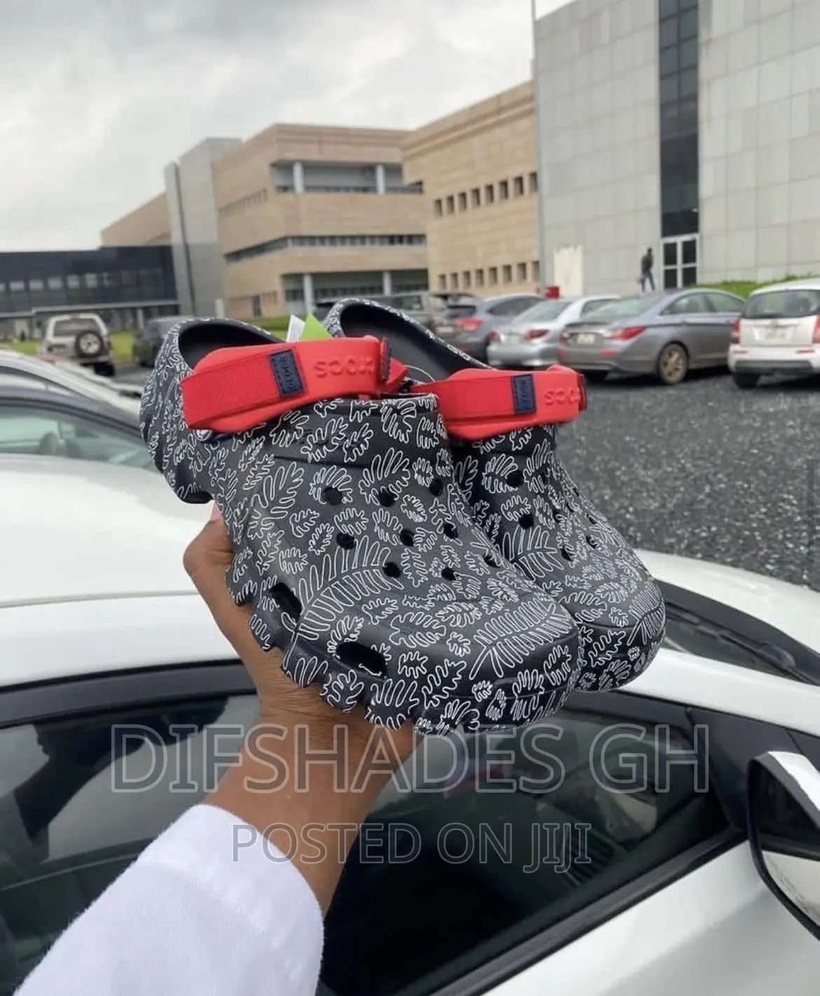 Original Crocs in Accra Metropolitan - Shoes, Difshades Gh | Jiji.com.gh