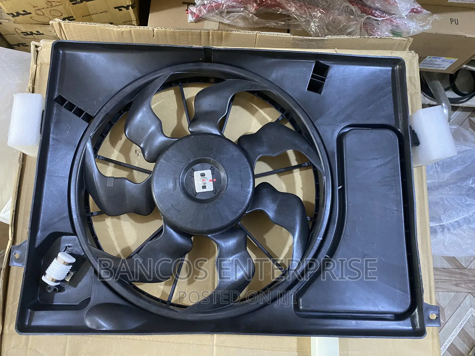 Hyundai Elantra Radiator Fan in Abossey Okai - Vehicle Parts ...