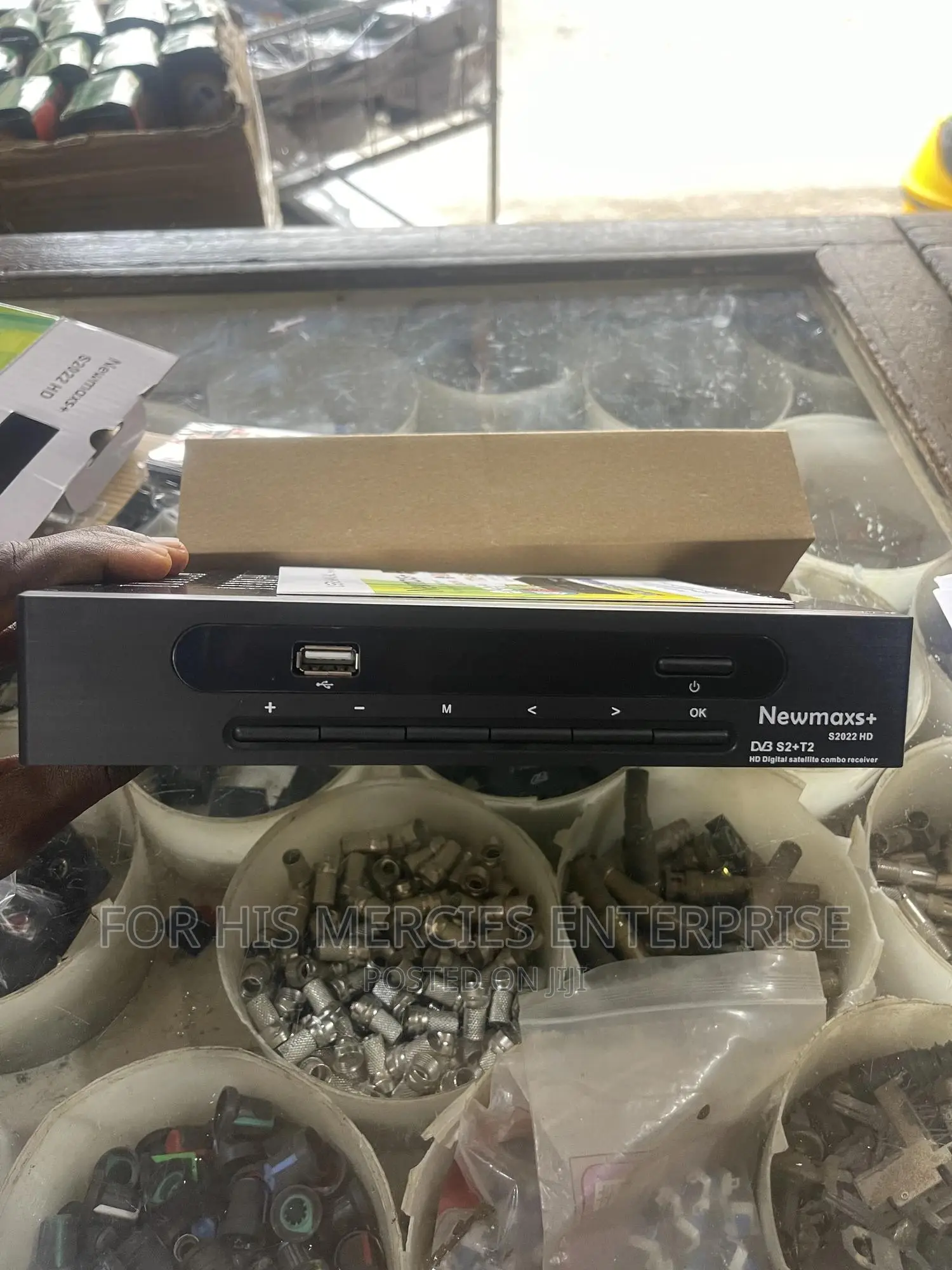 Newmax Combo Decoder in Accra Metropolitan - TV & DVD Equipment ...