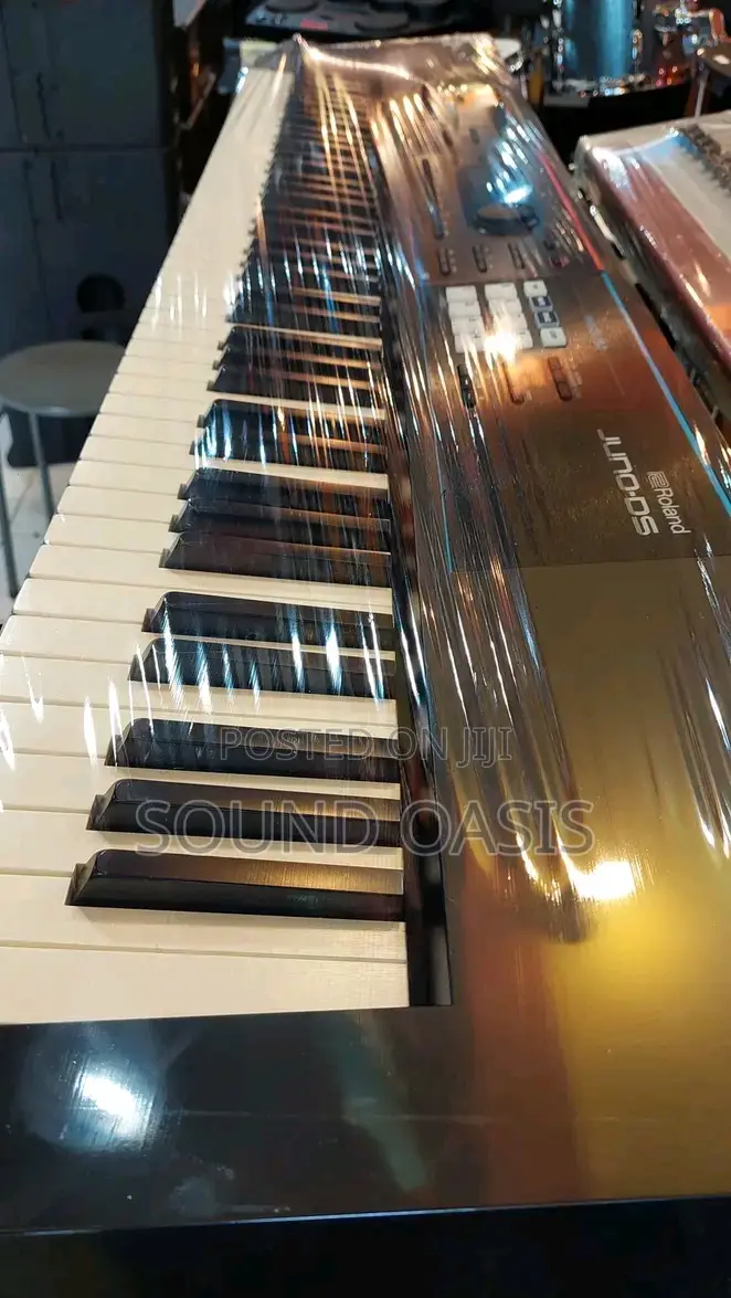 Roland Juno-Ds88 88-Key Weighted-Action Synthesizer in Accra ...