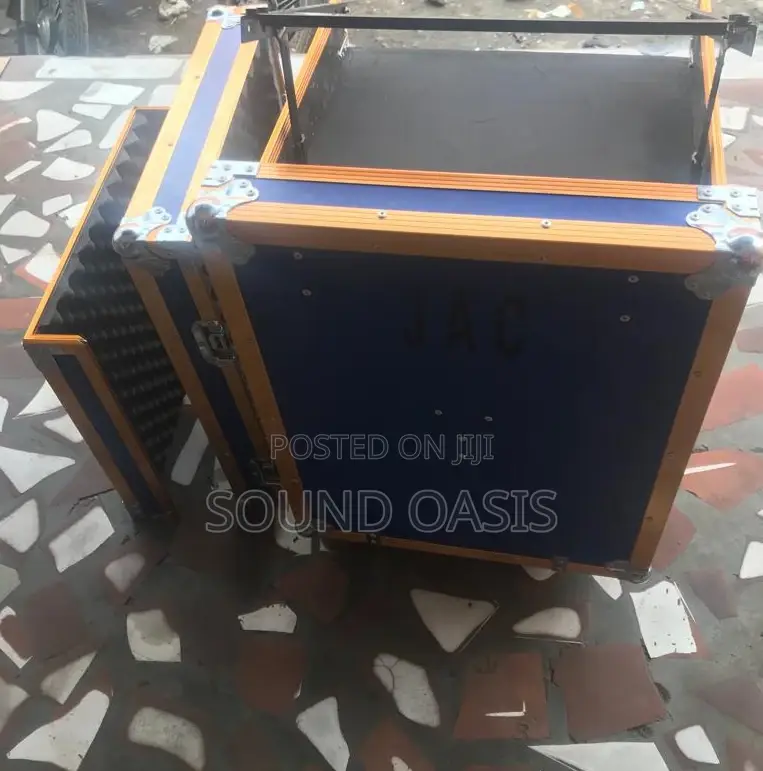 (16U) JAC Amplifier Rack Road Shock Mount Case (20" Deep) in Accra ...