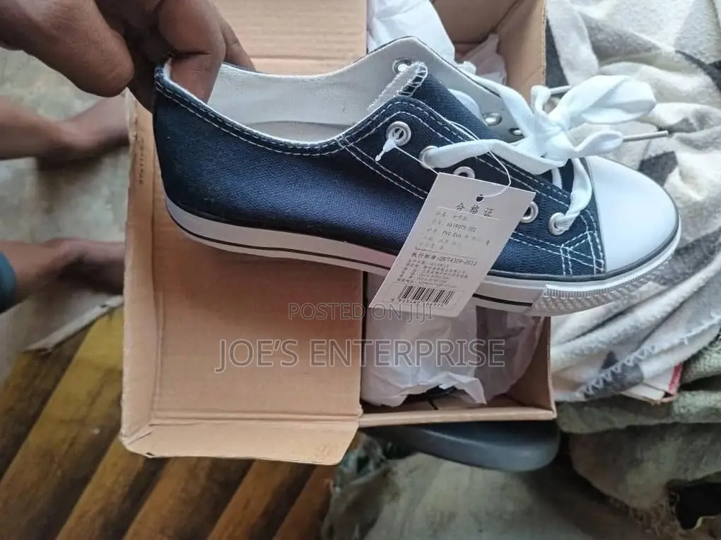 Original All Star Converse in Tema Metropolitan - Shoes, Joe Mens ...