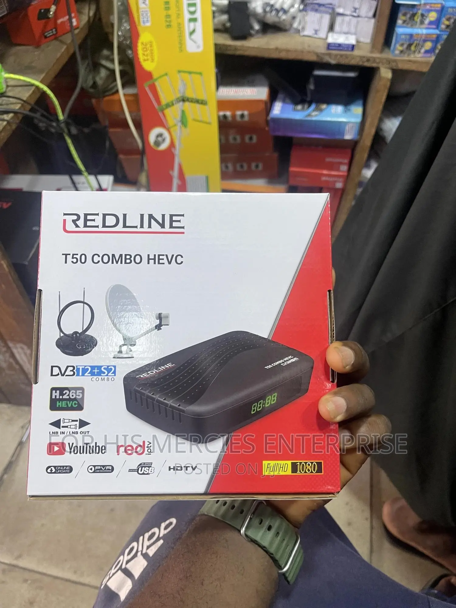 Redline Combo Decoder in Accra Metropolitan - TV & DVD Equipment ...