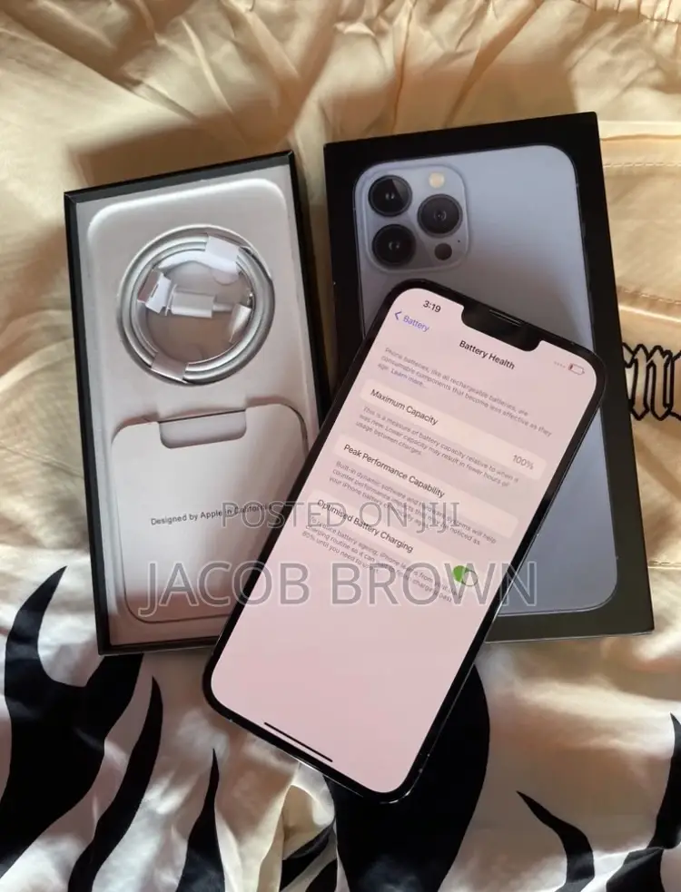 Apple iPhone 13 Pro Max 256 GB Blue in Accra Metropolitan - Mobile Phones, Jacob Brown | Jiji.com.gh