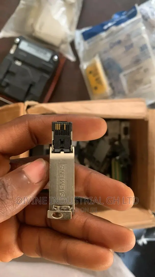 Siemens RJ45 Connector in Tema Metropolitan - Accessories & Supplies for Electronics, Divine ...