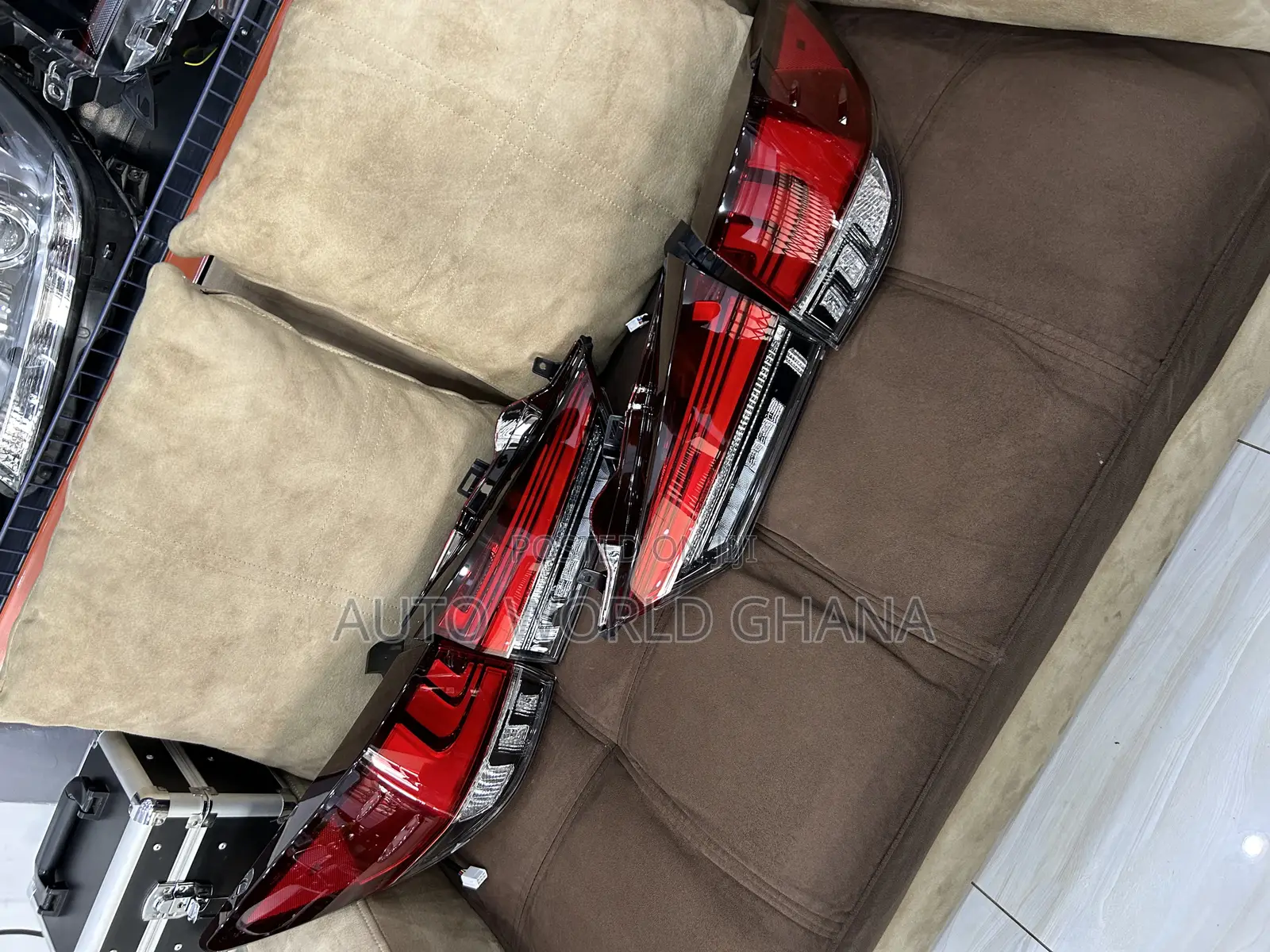 Lexus RX350 Tail Light 2020-2022 in Accra Metropolitan - Vehicle Parts ...