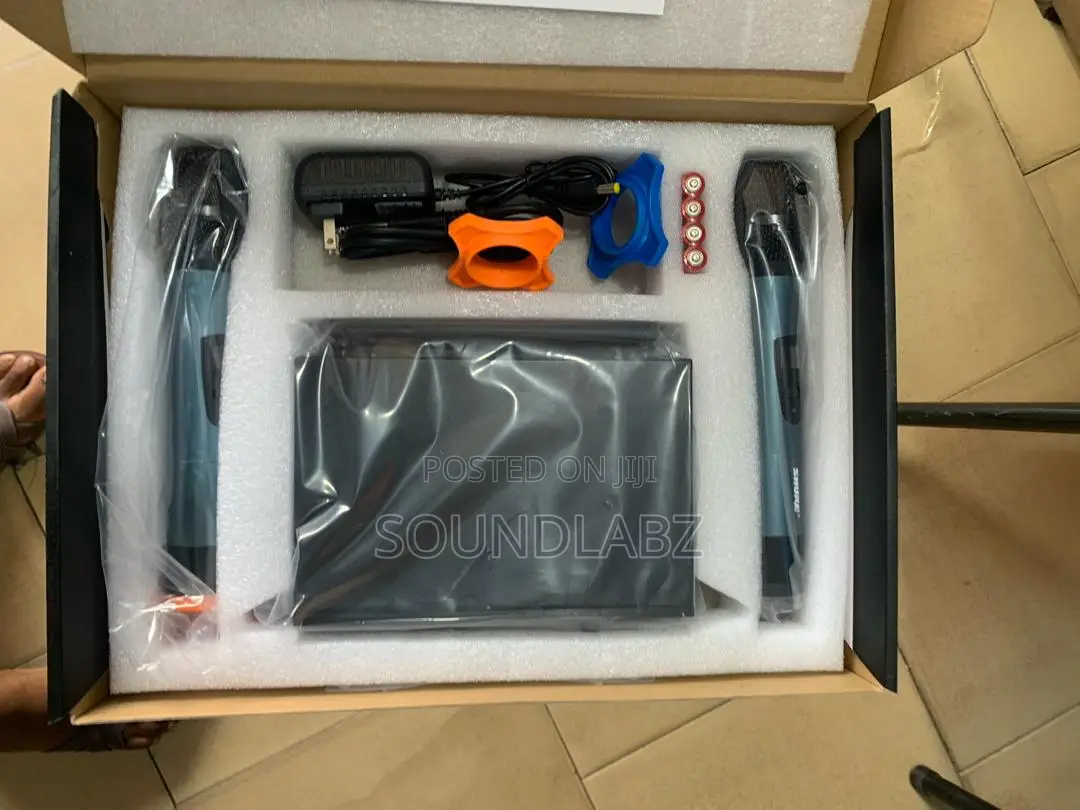 Shure U-3600 2-in-1 Professional Wireless Microphone in Accra Metropolitan - Audio & Music ...