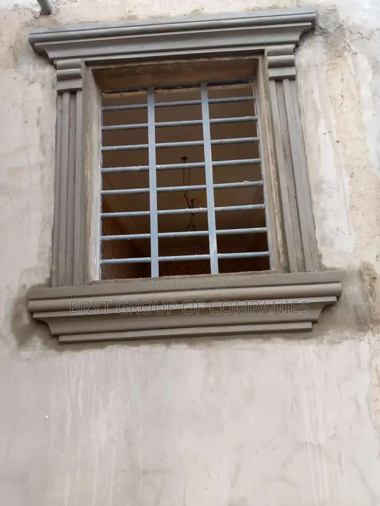 Coping Design, Parapets, Windows and More in Accra Metropolitan ...