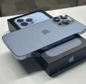 Apple iPhone 13 Pro Max 256 GB Blue in Accra Metropolitan - Mobile Phones, Jacob Brown | Jiji.com.gh