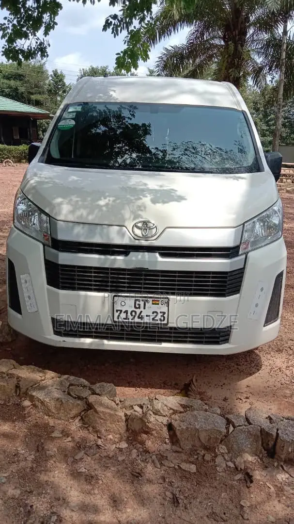 Mini Vans for Rent (15 Seater) in Accra Metropolitan - Rental Services ...