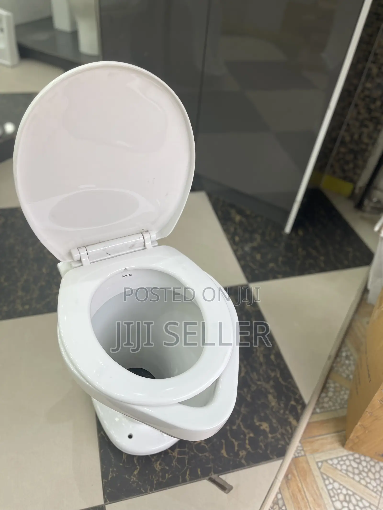 Kvip Seat Pot in Accra Metropolitan - Plumbing & Water Systems, Maxwell ...