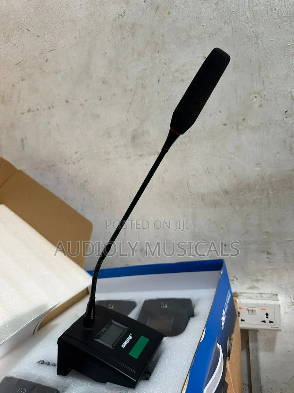 Shure 4in1 Wireless Conference Microphone for sale - Audioly Musicals ...