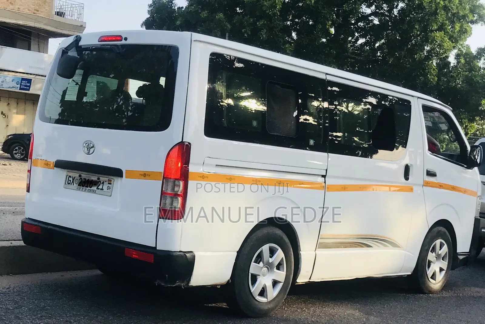 Mini Van Rental - 14 Seater Bus in Accra Metropolitan - Rental Services ...