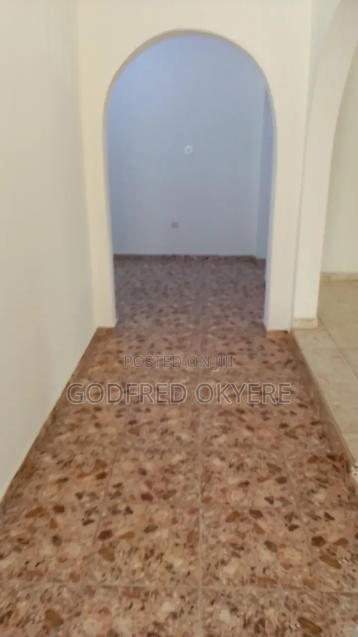 Professional Cleaning Services for sale - Godfred Okyere Price: GH₵ 700 ...