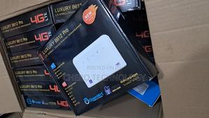 B612 Pro 4G Cpe VPN Ppoe Router With Battery 3000mah 4G LTE in Circle ...