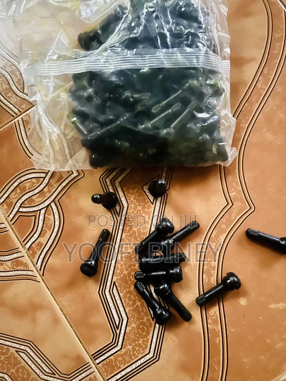 Tr414 Rubber Tire Valve Stem – Bulk Pack, Universal Fit--15% Off in ...