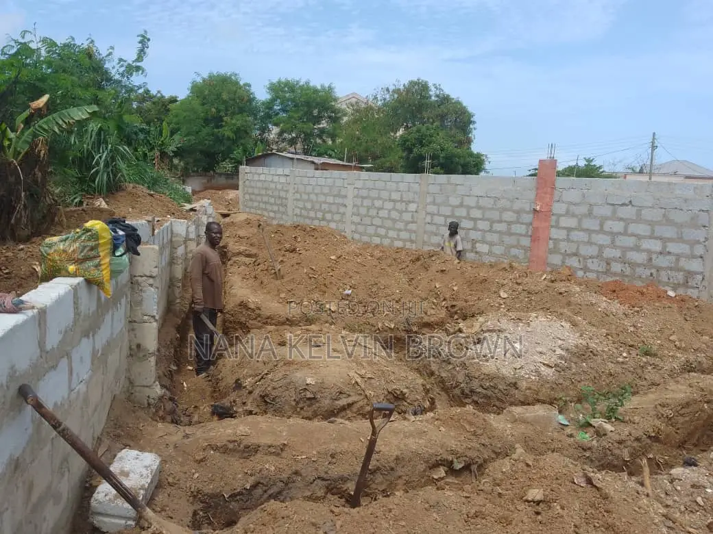 Master Manhole Construction and Diggers in Ga South Municipal ...