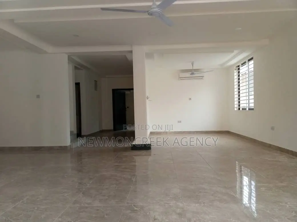 4bdrm Duplex in Adenta Ssnit Flats, Accra Metropolitan for sale in ...