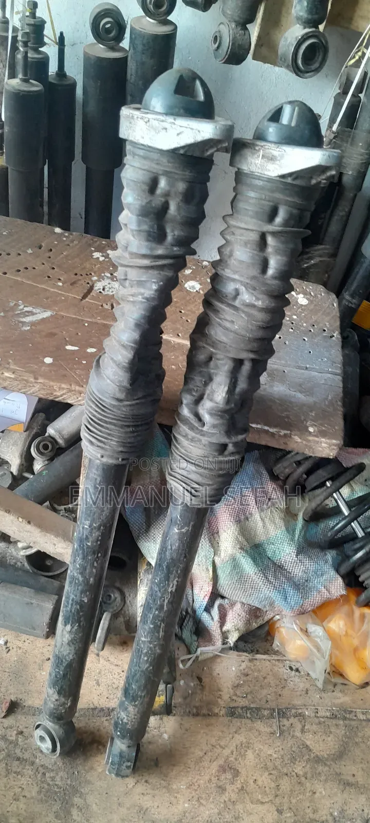 Honda CRV 2017,2024 Back Shock for sale - Emmanuel Sefah Price: GH ...