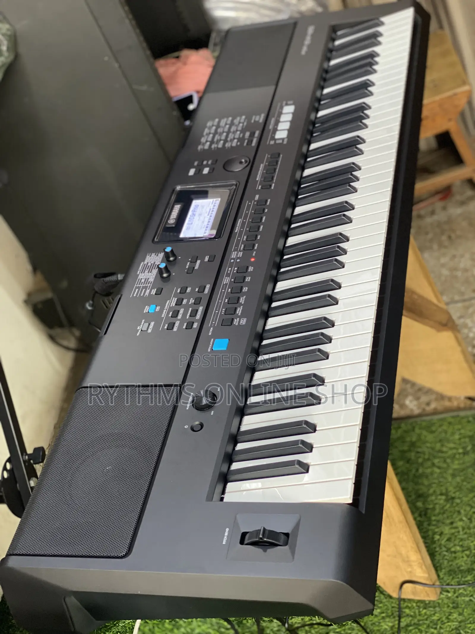 Yamaha PSR EW-425 76keys Keyboard in Accra Metropolitan - Musical ...