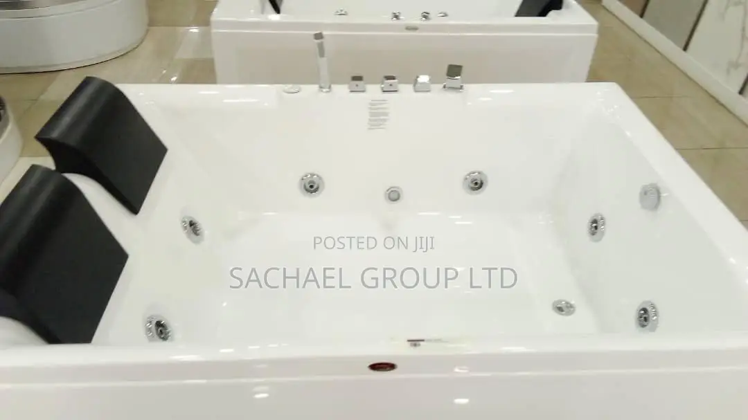 Elegant Double Jacuzzi in Accra Metropolitan - Plumbing & Water Supply ...