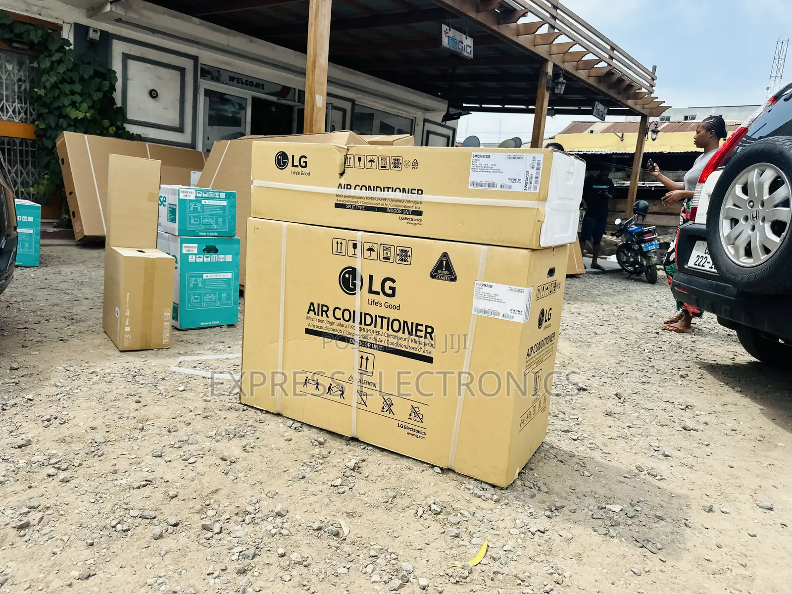 1.5hp Split R410 Gas LG S12ATC AC Air Conditioner in Adabraka - Home ...