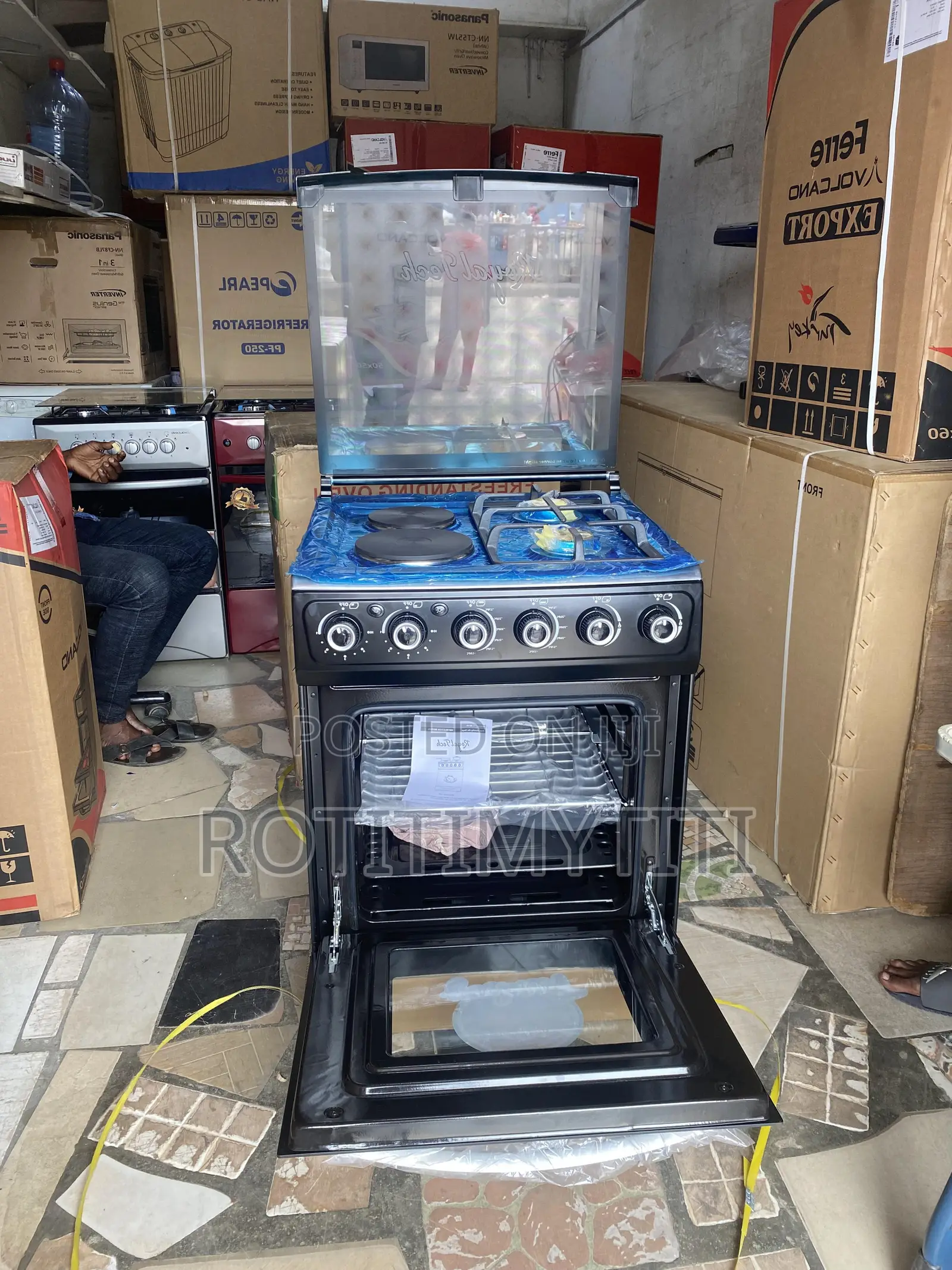 Royal Tech Cooker 60x60 Turkish Made. Inspiring Chefs. in Accra ...