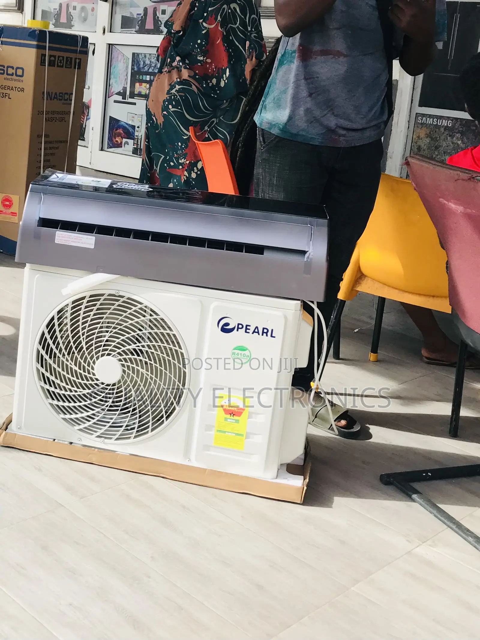 Authentic Non-Inverter 1.5hp R410 Gas Black Pearl AC in Adabraka - Home ...