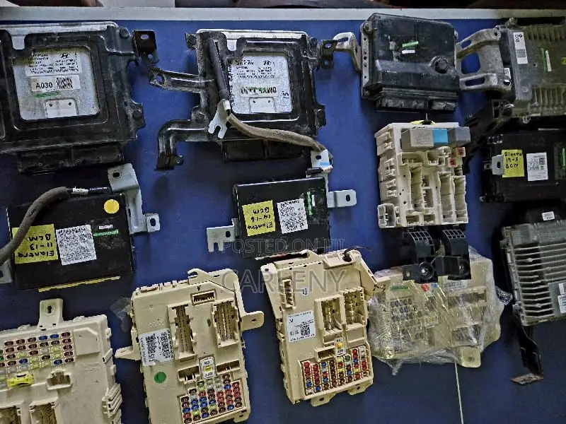 Ecu BCM PCM Control Boards Junction Box Abs Unit for Cars in Weija ...