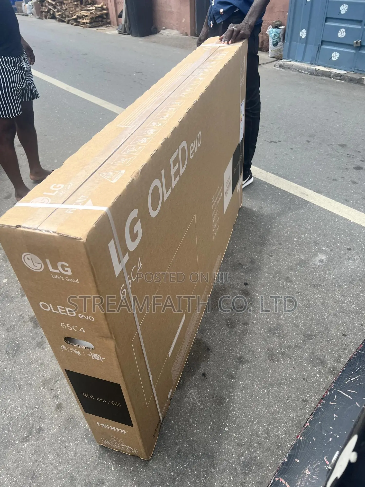 LG C4's Exclusive Processor A9 65” Evo OLED Smart 2024 TV in Accra New ...