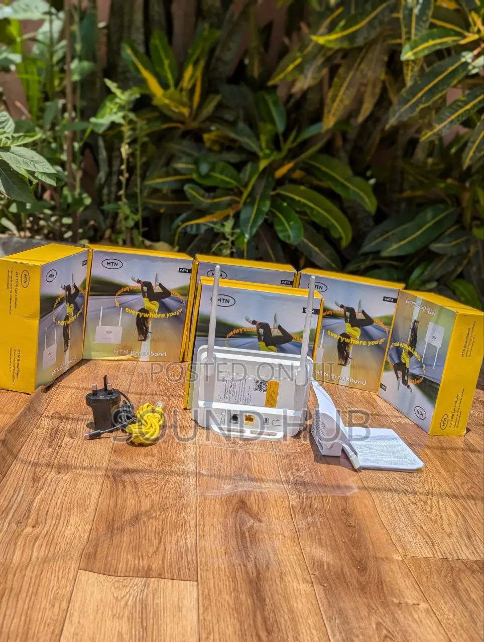 MTN Universal Broadband 4G Router + Backup Battery - White in Alajo ...